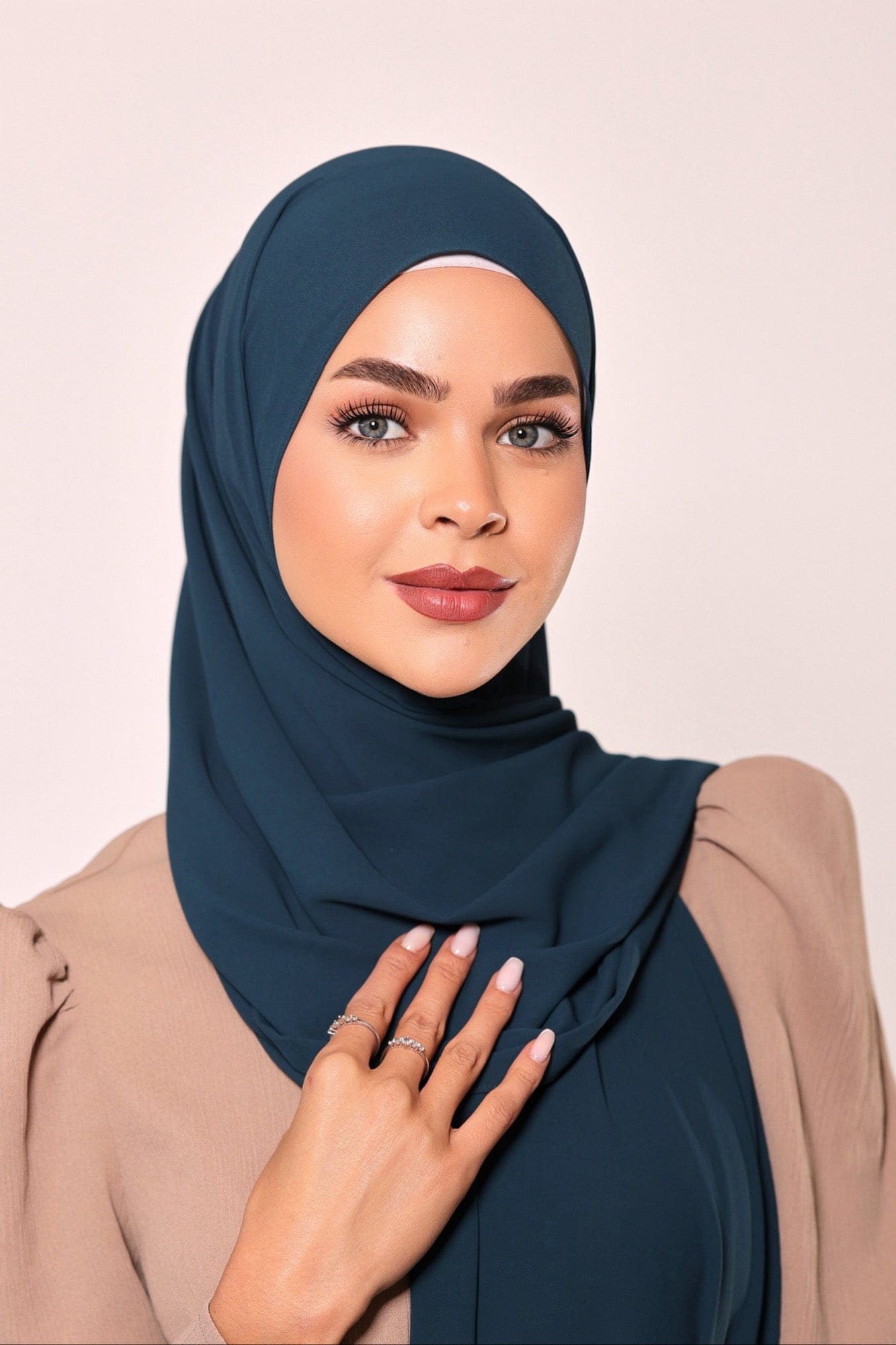 Finding the Perfect Hijab Color for Your Skin Tone